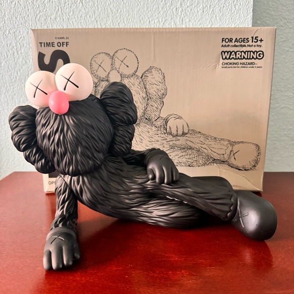 KAWS | Accents | New Kaws Time Off Black Vinyl Figure | Poshmark